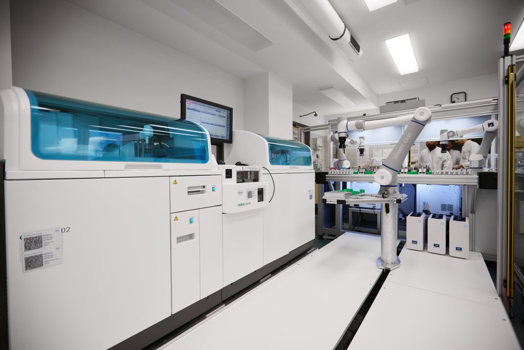 Commissioning of the first fully automated laboratory - Labor Berlin